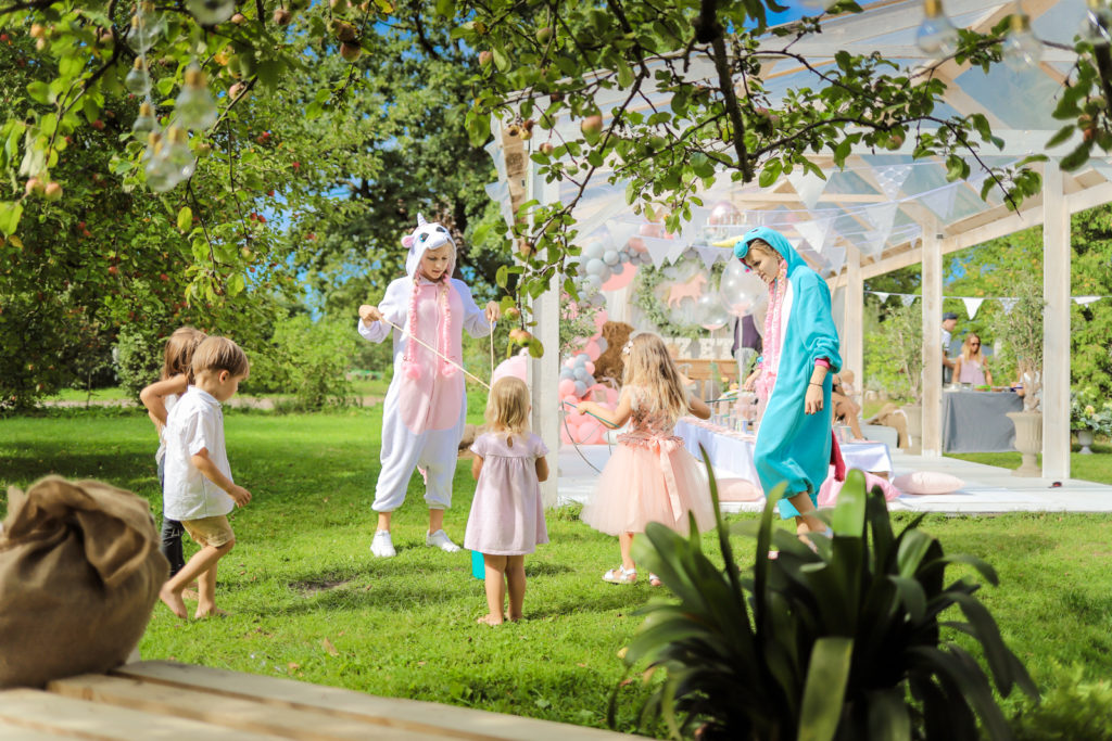 Bērnu ballītes, pasākumu organizēšana bērniem | Bigshow.lv